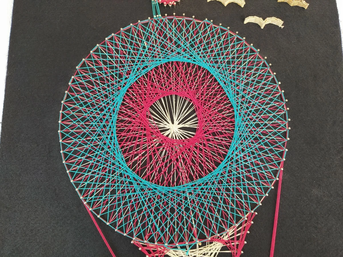Balloon String Art