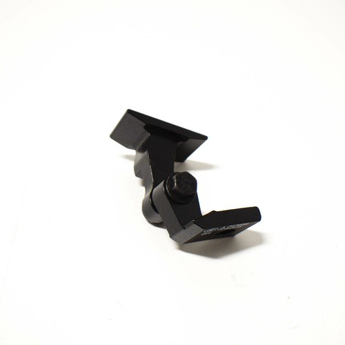 NEW BMW 1 F20 FRONT LOWER LEFT DOOR HINGE 41517284535 7284535 OEM | eBay