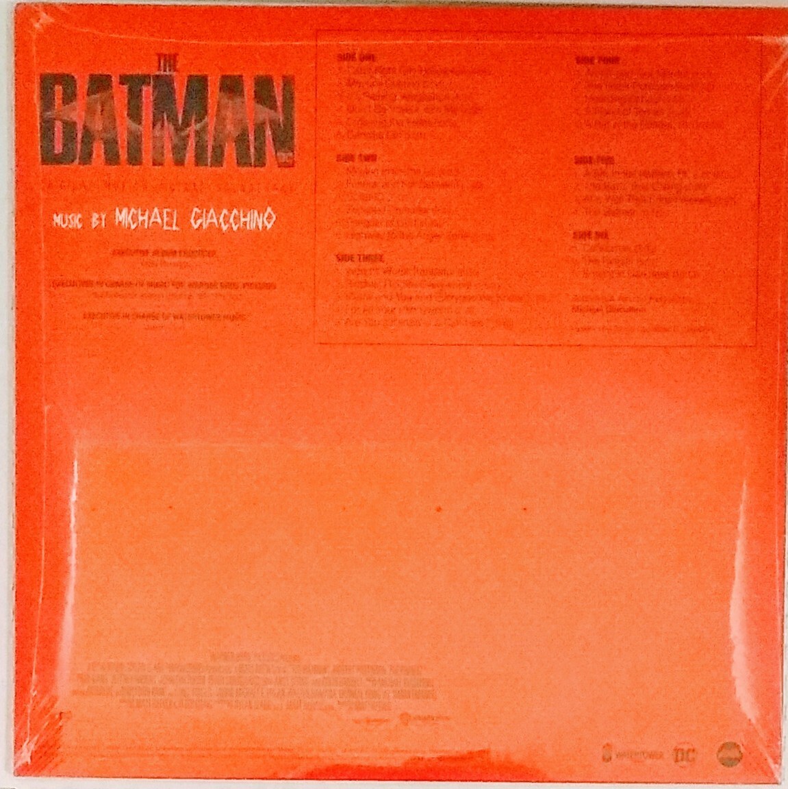 The Batman Motion Picture Soundtrack “Gotham Glow” Vinyl Mondo SDCC ...