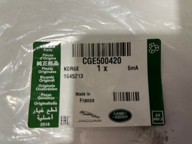 Genuine Land Rover Discovery 3 or 4 Door Cladding Seals CGE500420 ...