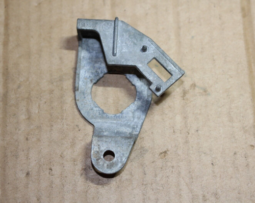 GENUINE BMW E30 M3 325 E28 M5 DOOR LOCK CLAMPING PLATE BRACKET LEFT ...