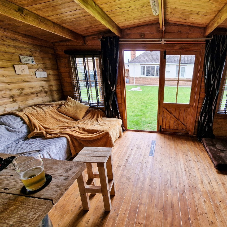 Garden Log Cabin Man Cave Home Office Shed Summer House Kit Severn 5m x ...