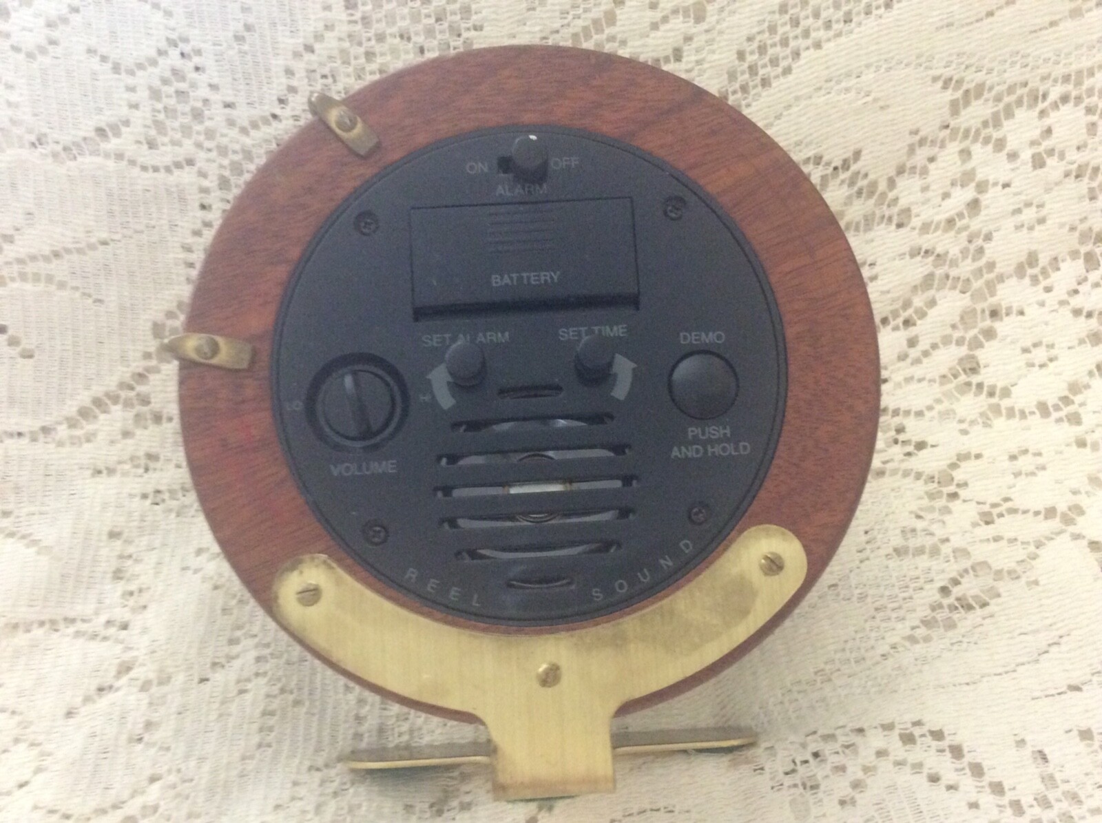 Peetz Screaming Fishing Reel Alarm Clock - Non Working - For Parts Only ...
