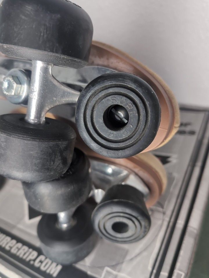 Sure Grip Roller Skates 1300 TAN Mens 8 / Women's 9 NICE | eBay