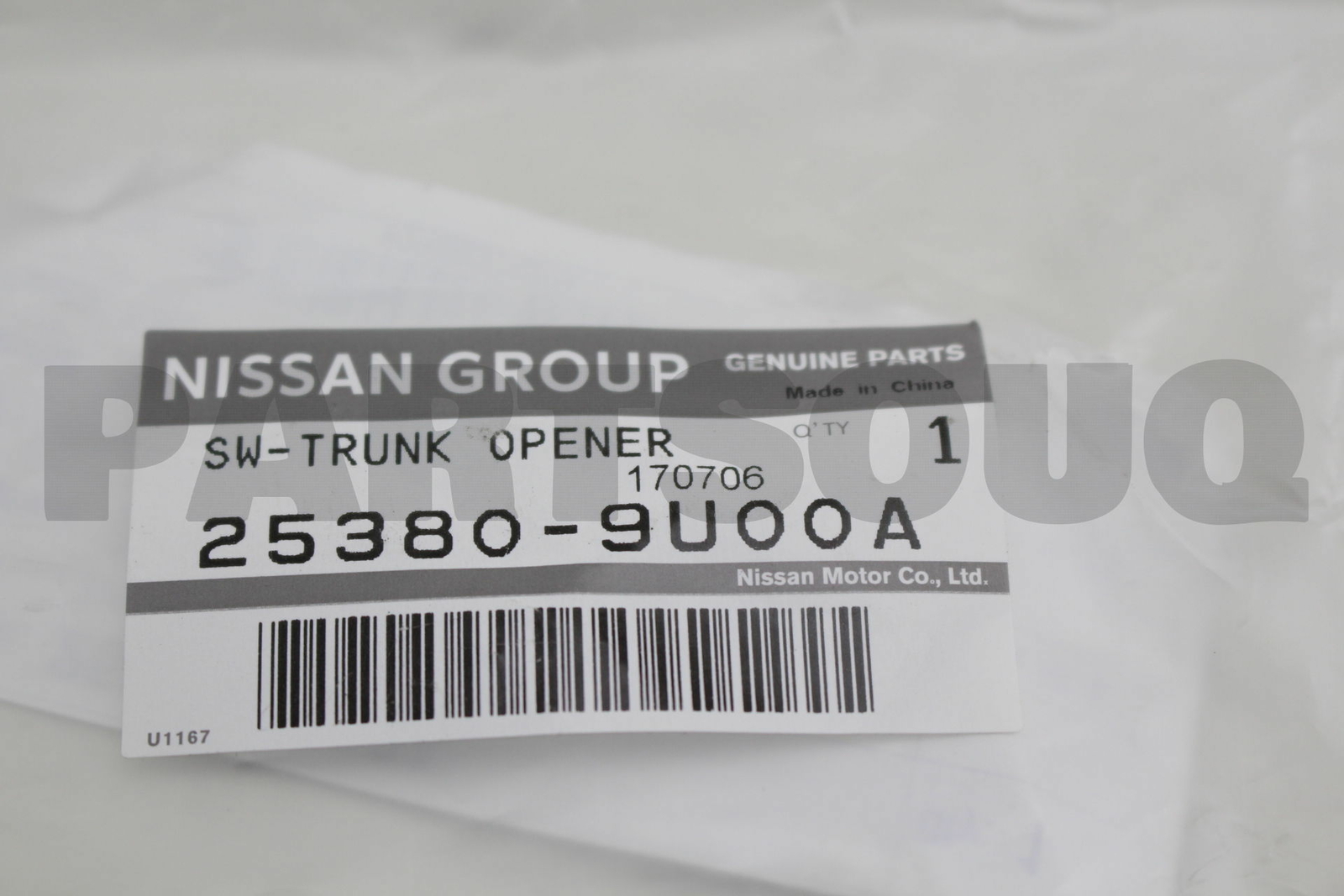 253809U00A Genuine Nissan SWITCH ASSY-TRUNK OPENER 25380-9U00A | eBay