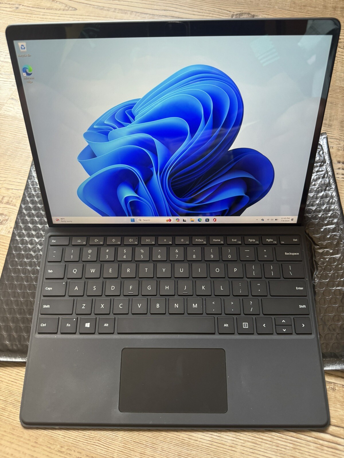 Microsoft Surface Pro X SQ2 16GB RAM 512gb SSD Wifi + 4G LTE unlocked ...