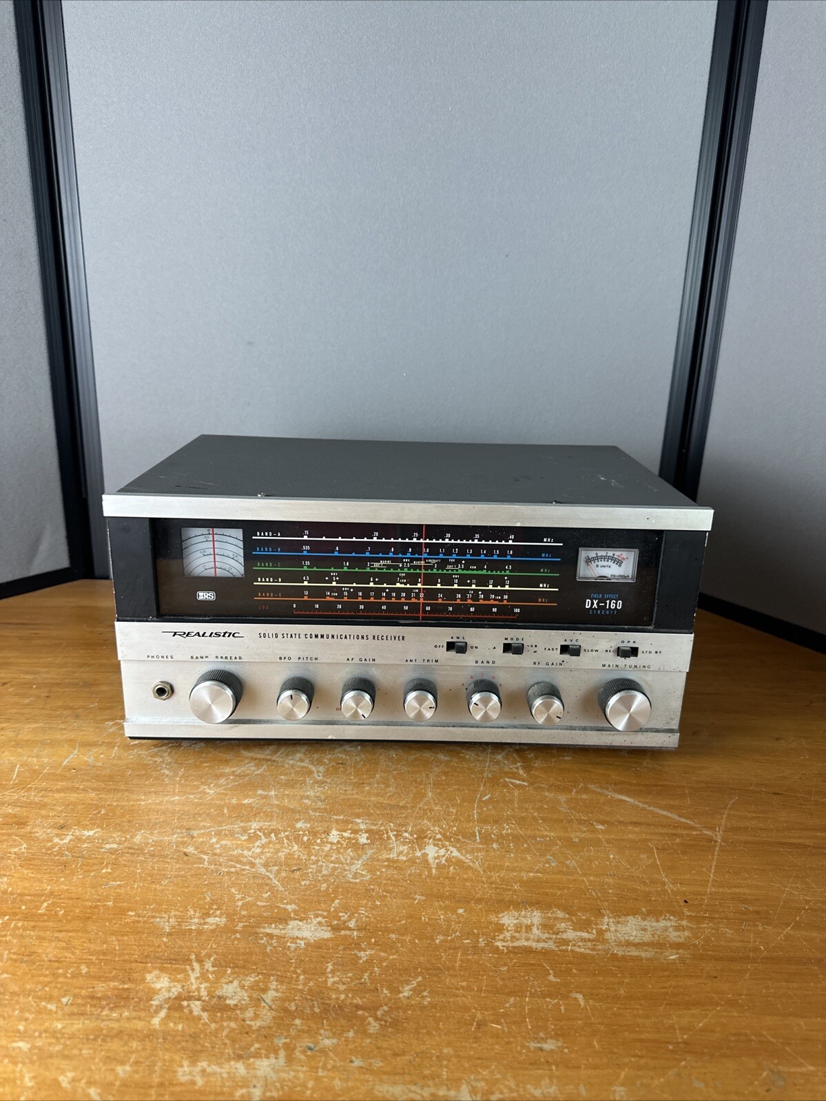 Realistic DX-160 Solid State Shortwave Radio Communications CB Receiver ...