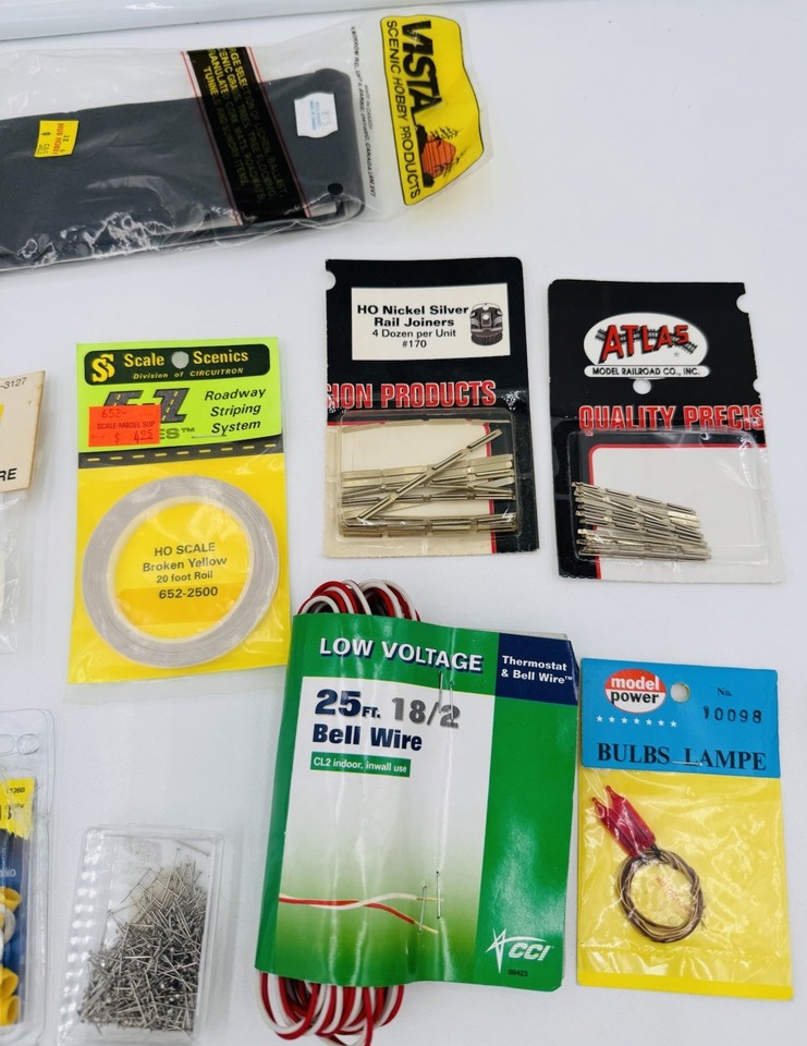 HO Scale Train Repair Parts Model Power Bulbs Lamp Rail Joiners Wire ...