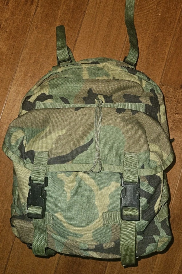 US Surplus M81 Woodland Camo Molle Patrol Assault Pack | eBay