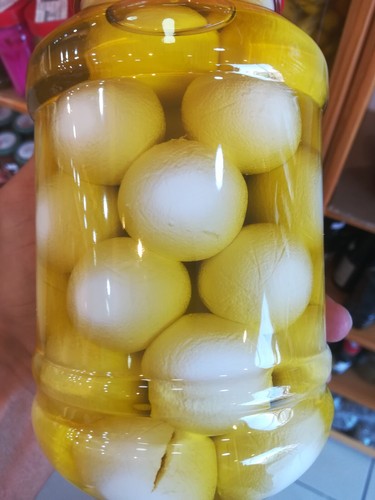 Labana labaneh Labneh balls with oil 500gr Arabic food (8.81 oz) كرات ...