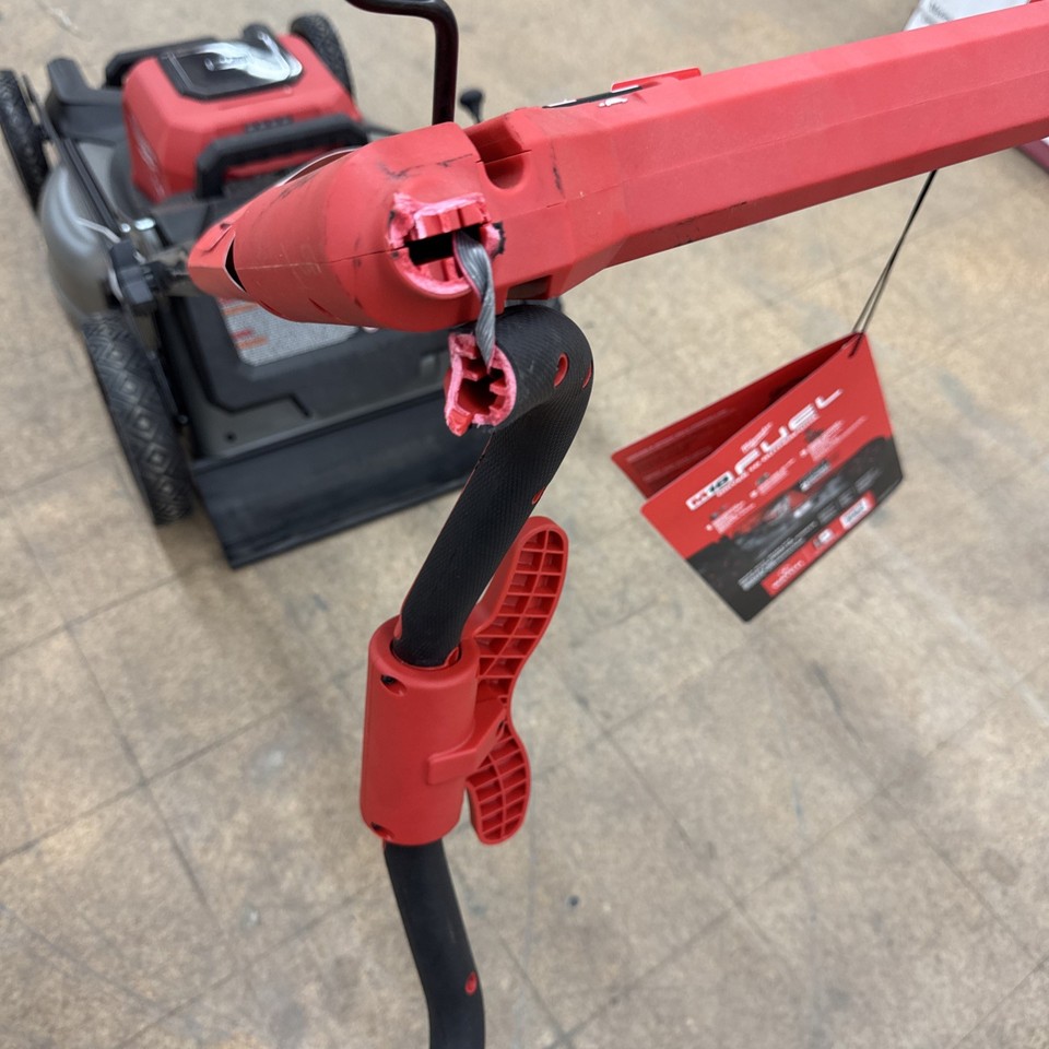 Milwaukee Tool 2823-20 M18 21" Self-Propelled Dual Battery Mower TOOL ...