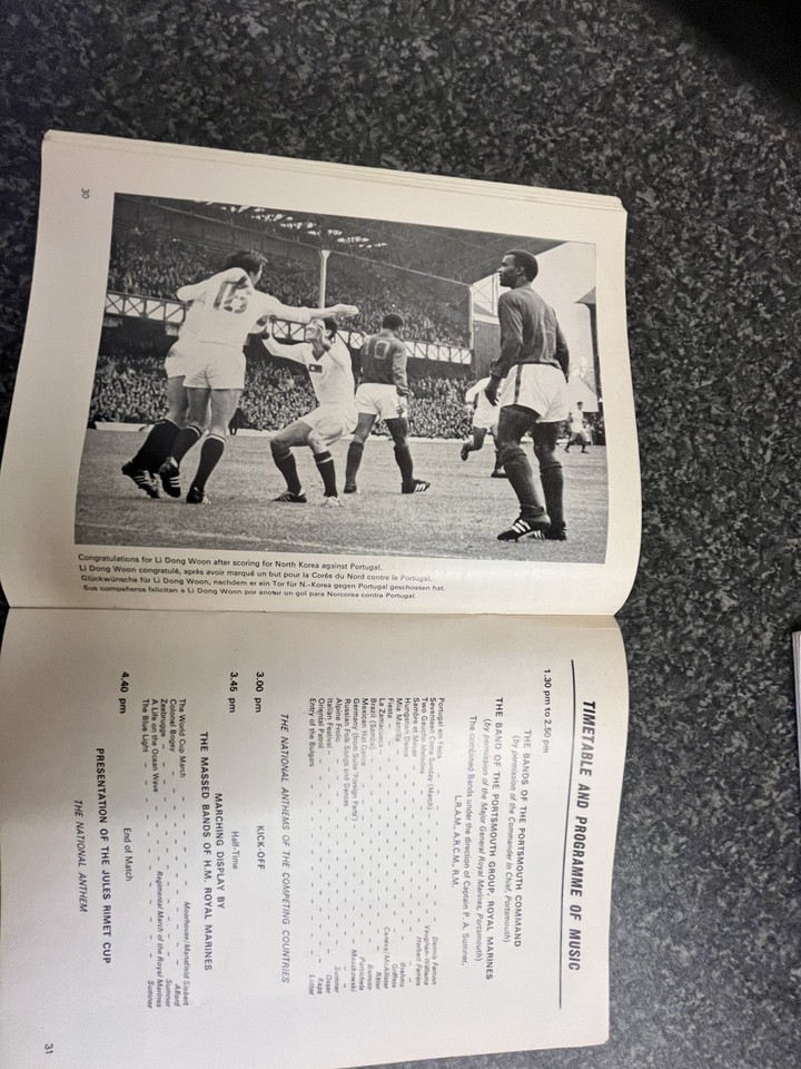 WORLD CUP FINAL 1966 England v W Germany ORIGINAL programme, with added ...