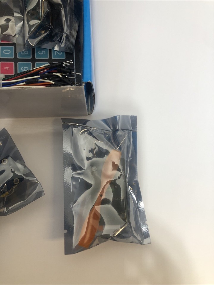 Freenove Ultimate Starter Kit for Raspberry Pi 5 4 B 3 400 Python C Java Scratch | eBay