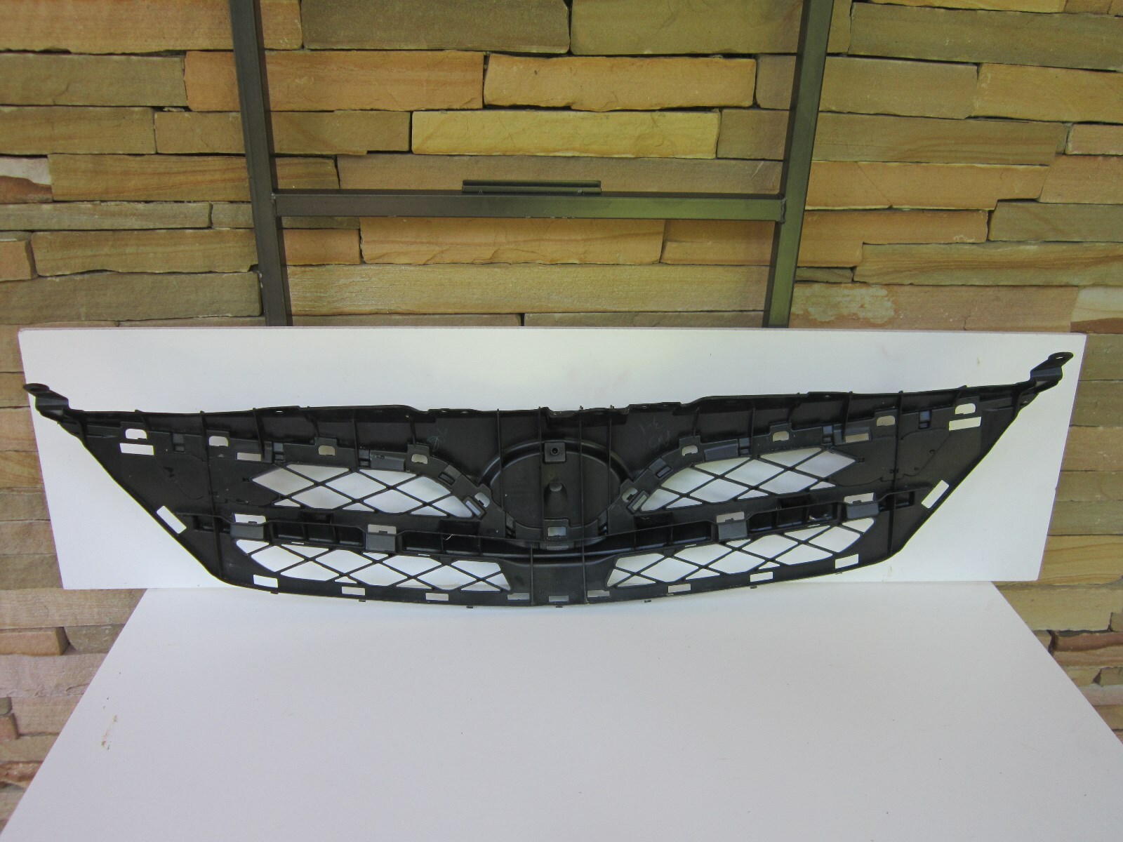 TOYOTA COROLLA 2011 -2013 FRONT BUMPER GRILLE BASE INSERT OEM 53114 ...