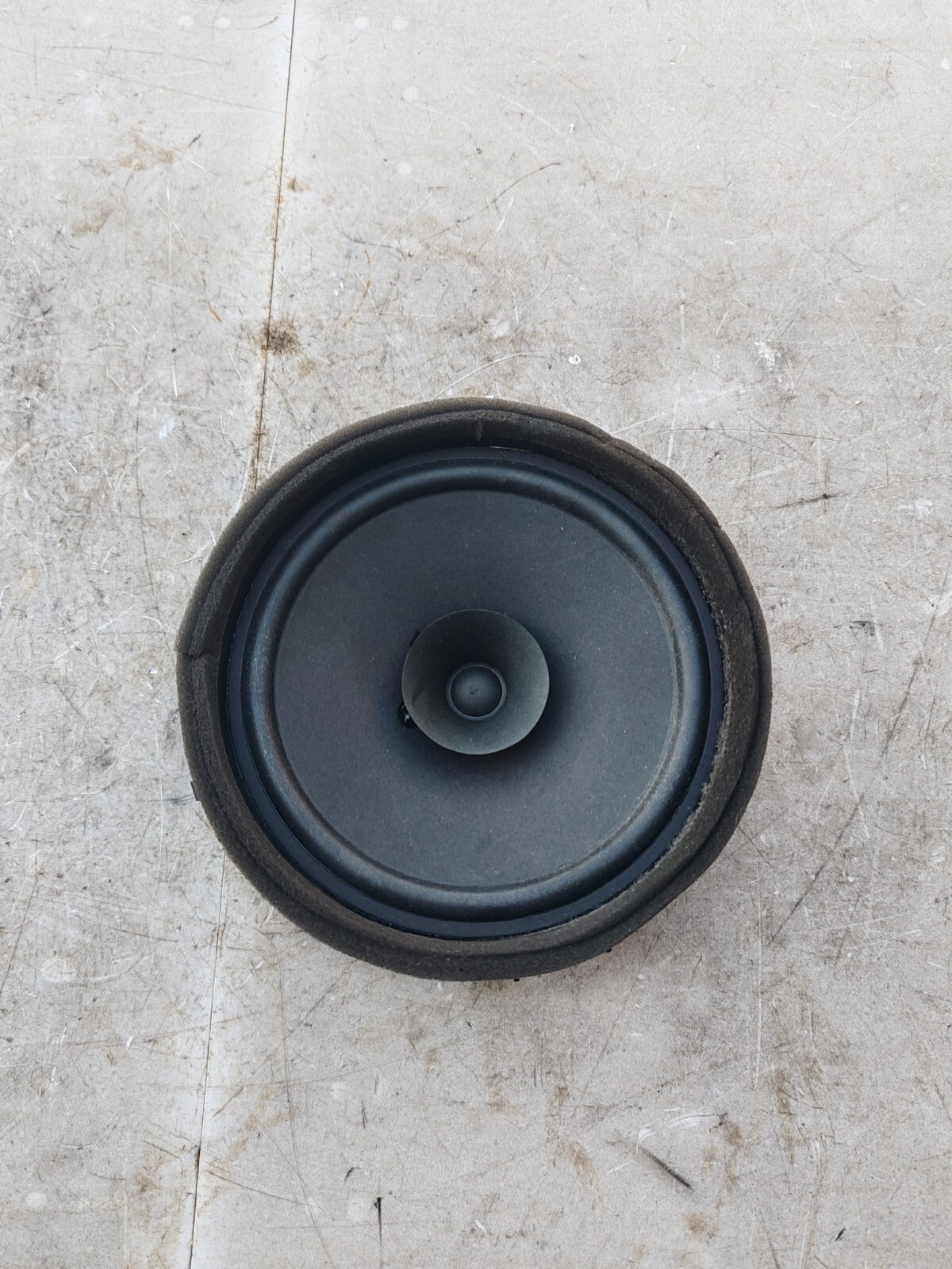 MITSUBISHI OUTLANDER MK3 FRONT LEFT PASSANGER SIDE DOOR SPEAKER ...