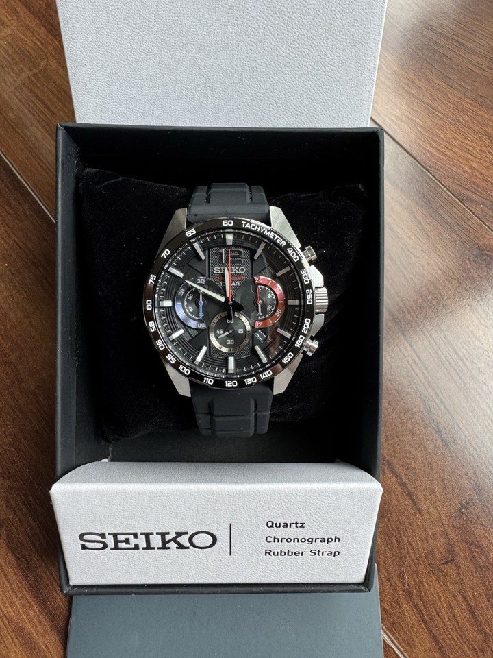Seiko Chronograph Black Dial Black Rubber Men's Watch SSB347 | eBay