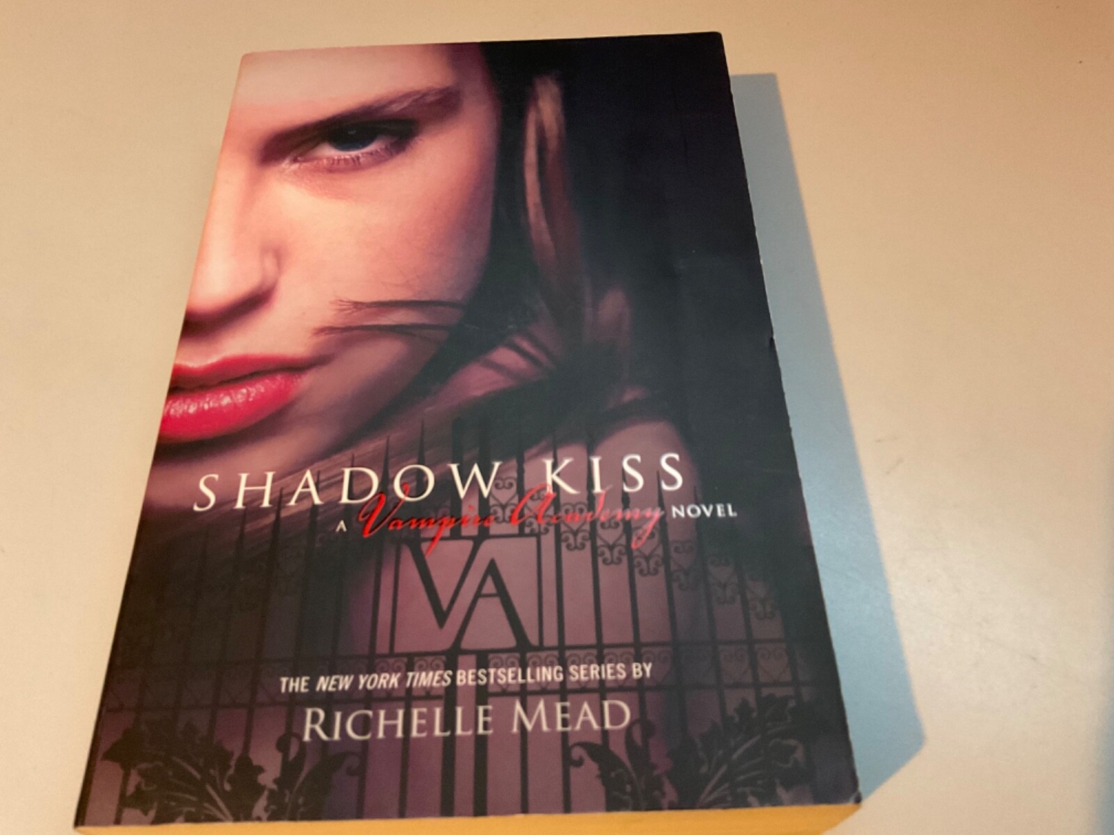 Shadow Kiss Book Cover