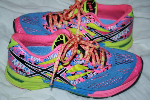 ASICS DYNAMIC DUO - MAX LADIES LACE UP RUNNERS U.S. SZ : 7. FREE POST ...