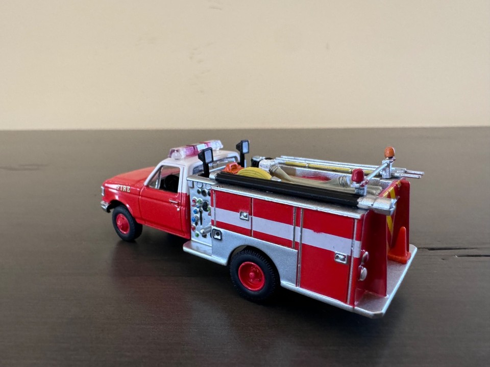 1/64 Custom Greenlight 1987 Ford F-350 Fire 🔥 Mini Pumper Truck | eBay