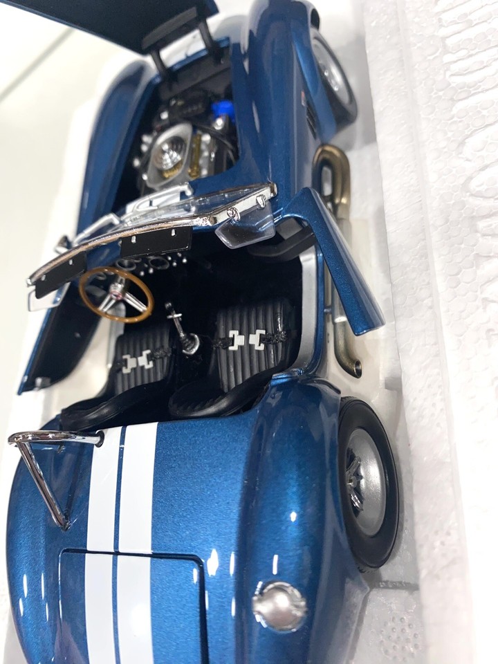 1965 Shelby cobra 427 s/c Wix Die-cast 1:24 new collectible Special ...