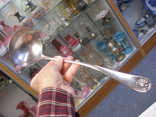 Vtg 1835 R Wallace Shell Pattern Silverplate Punch Bowl Ladle 12 1/4 ...