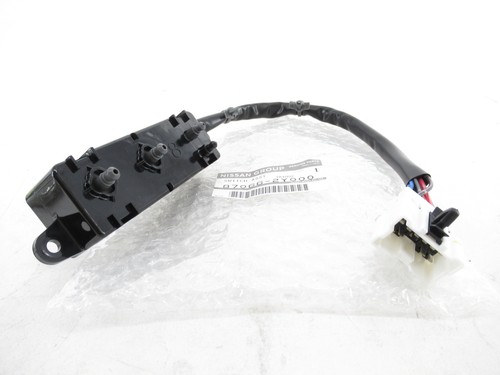 Genuine OEM Nissan 87066-ZQ00A Driver Power Seat Switch Quest Maxima ...