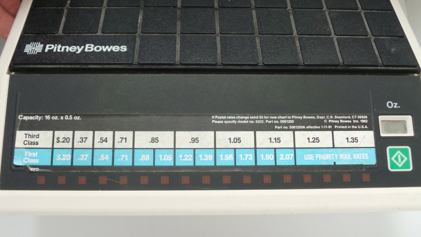 Pitney Bowes Model 5022 Electric Postal Scale 16 oz. capacity 120VAC | eBay