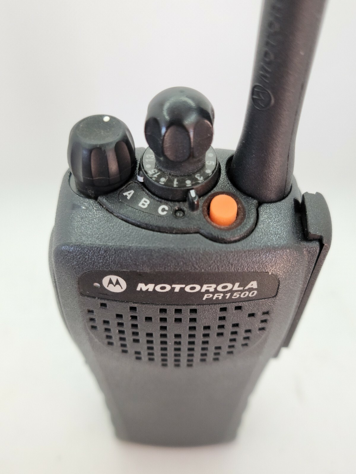 Motorola PR1500 UHF (380-470 MHz) W/Battery, Antenna & Charger | eBay