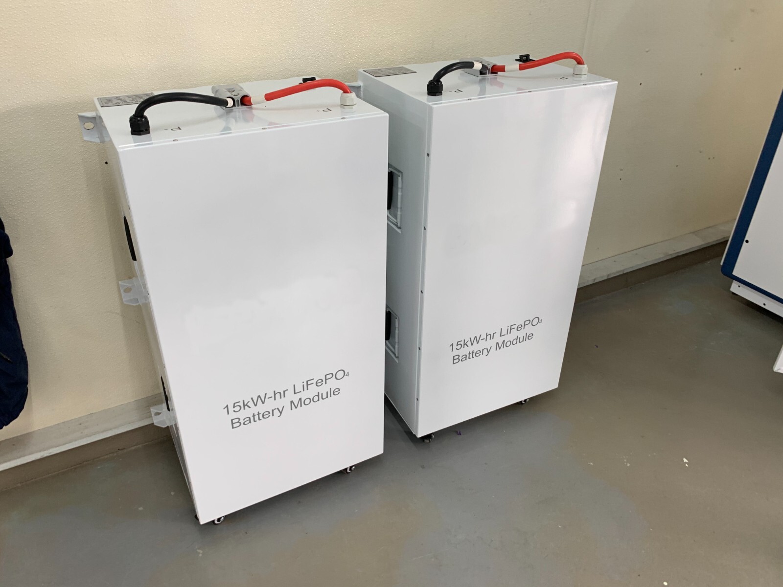 15kWh LiFePO4 PowerWall (48V 300A) | eBay