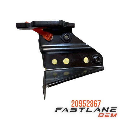 2013-2024 CHEVROLET CAMARO FENDER MOUNTING BRACKET NEW OEM 20952867 | eBay