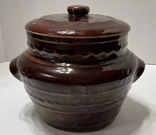Vintage Marcrest Oven Proof Stoneware 5” Bean Pot with lid Daisy Dot ...