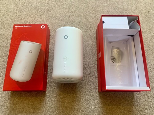 Vodafone GigaCube 5G Router HH500V - SIM Unlocked | eBay