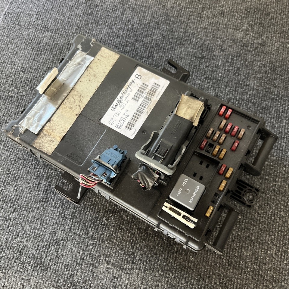 2005 2006 Ford Mustang Smart Junction Box Body Control Module 5R3T ...