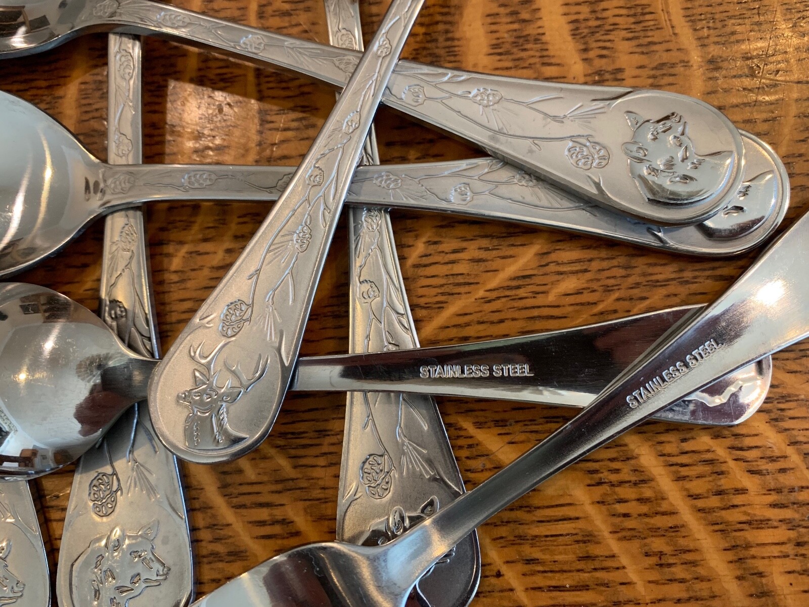 RIVERS EDGE Outdoors Deer Moose Wolf Bear Pinecone Flatware Silverware ...