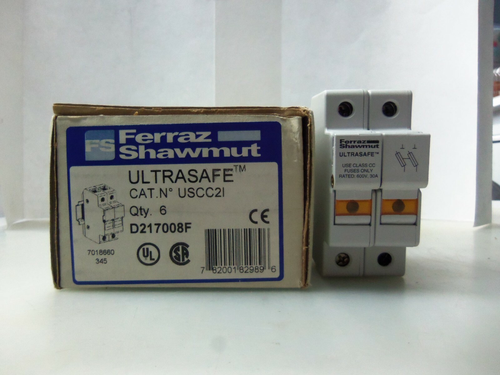 New Ferraz Shawmut 2P Ultrasafe USCC2I 600V 30A Class CC Indicator Fuse ...