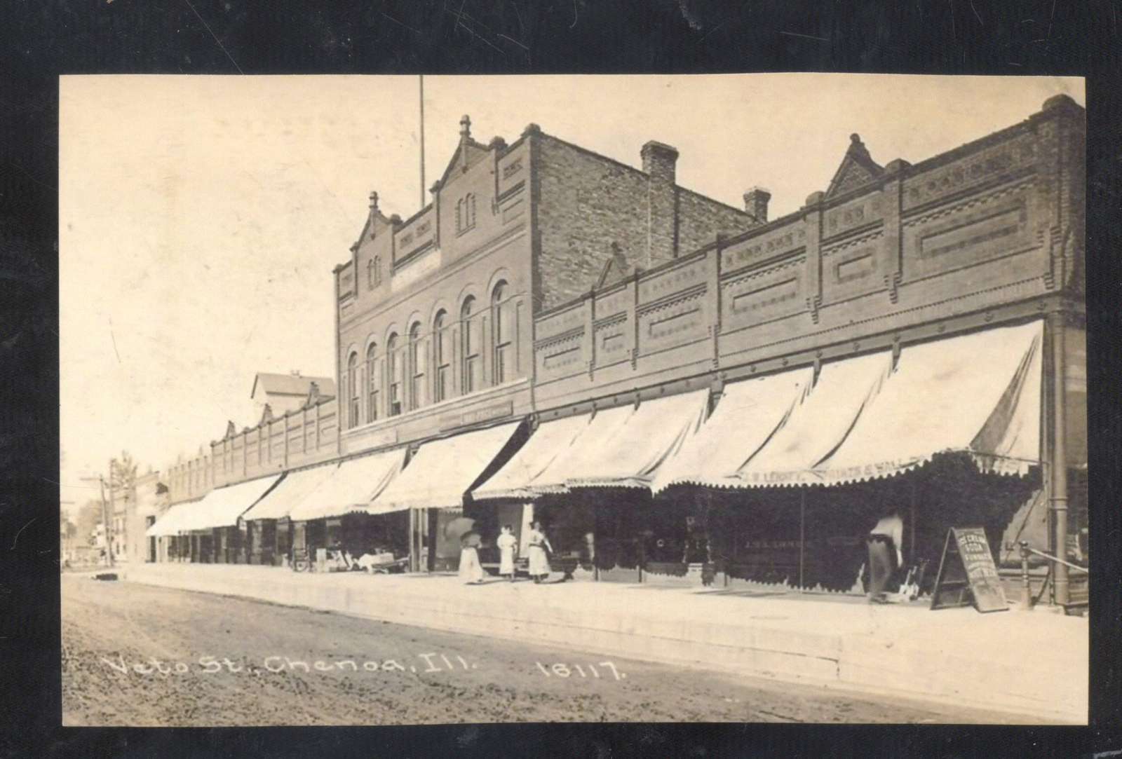 REAL PHOTO CHENOA ILLINOIS DOWNTOWN STREET SCENE ROUTE 66 POSTCARD COPY ...