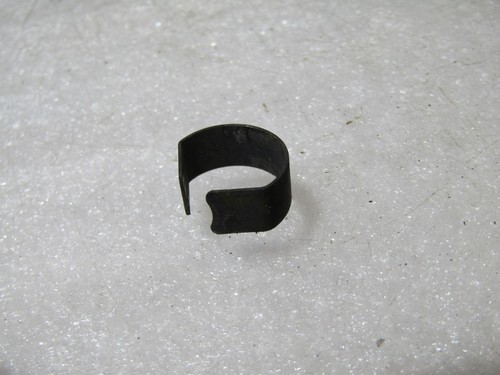 Mercedes C Class W202 Tailgate boot hatch gas strut lifter mount clip ...