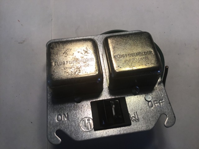 Mersen CTY 4" Square Box Cover For 2 Edison-Base Fuse Holders and one 2 ...