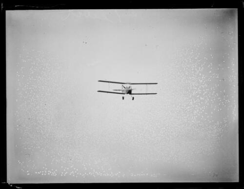 Aviator Charles William Anderson Scott's plane departing from Sydn ...
