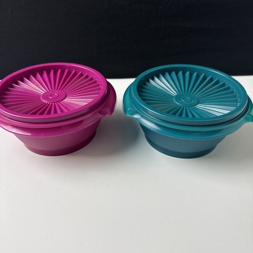 Tupperware Classic Servalier Bowls Set Dark Pink & Dark Green Set of 2 ...