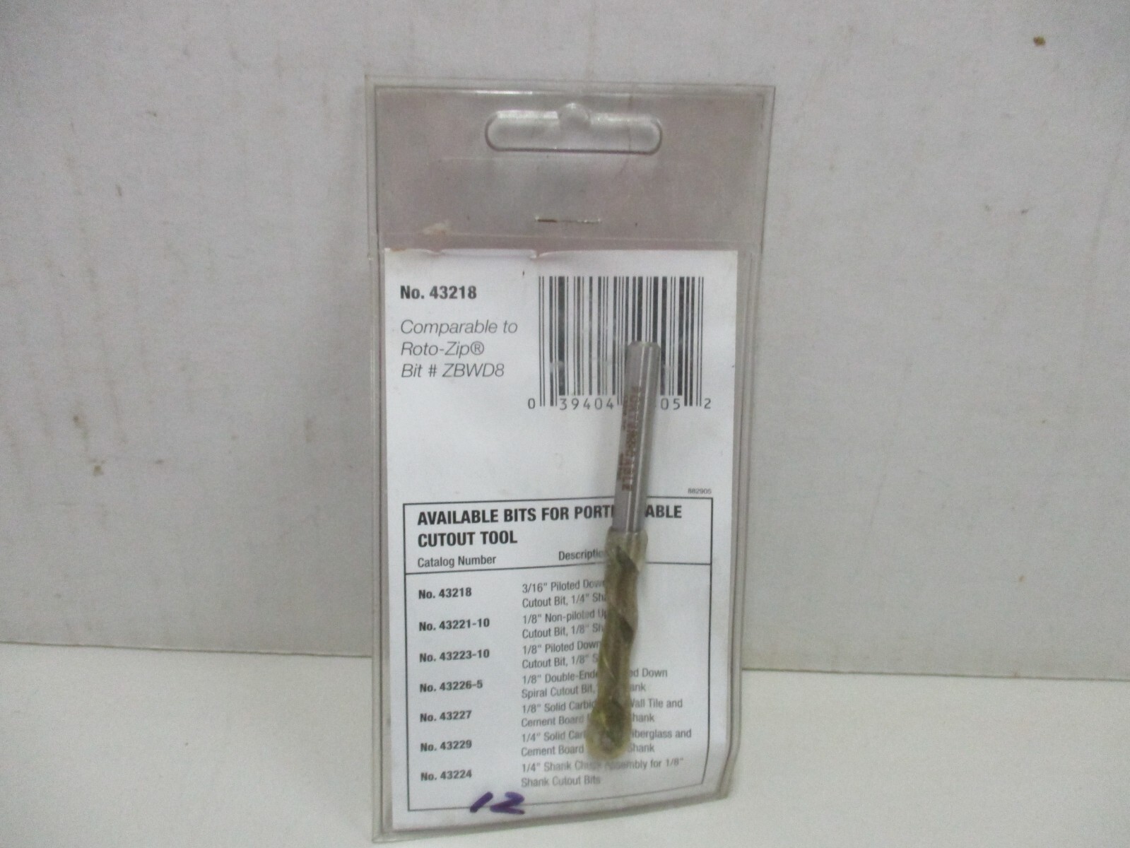 PORTER-CABLE 43218 3/16-inch Piloted Down Spiral Drywall Cutout Bit for ...