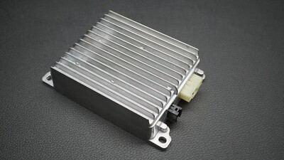 OEM BMW X5 F15 HYBRID 40ex BATTERY CHARGE MODULE BCU150 6817834 / ...