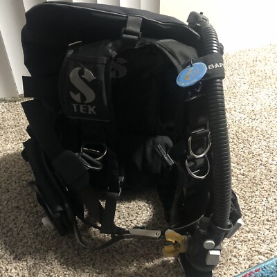 Scubapro Glide Pro with Air2 BCD Size XS With Pouches For Weights Large ...