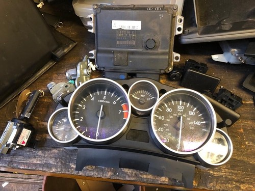 Mazda MX5 Mk3.5 (NC2) 09-12 - 1.8 ECU AND LOCK SET - L872 C - clocks ...
