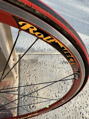 Wheels & Wheelsets - Rolf Vector Pro - Nelo's Cycles
