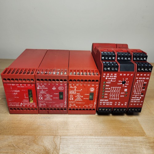 Lot of 5 Allen-Bradley Safety Relays | eBay