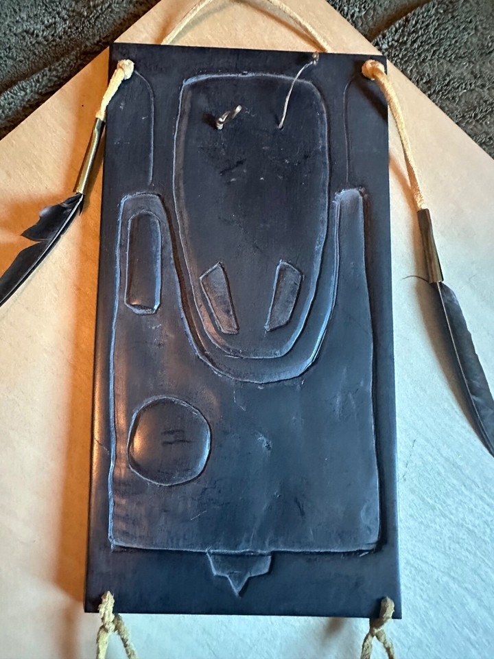 Very Unusual Haida Pacific Northwest carved Argillite Plaque w/feathers ...