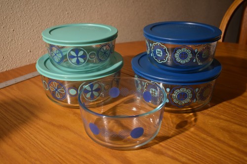 Vtg Pyrex Turquoise Blue Pinwheel Floral Design 7201 7203 Bowls Lot Of ...