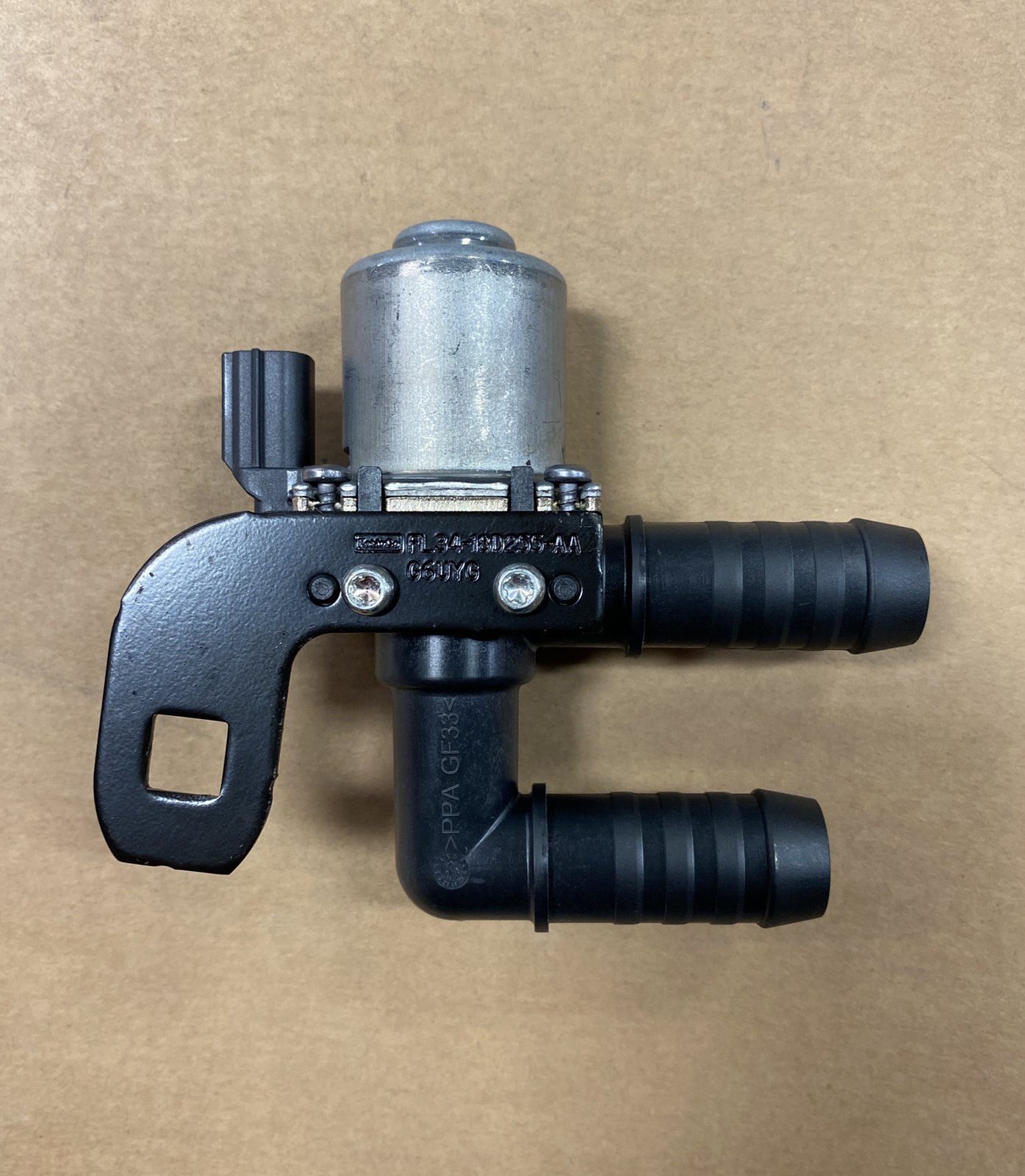 Genuine Ford Water Valve JL3Z-18495-E for sale online | eBay