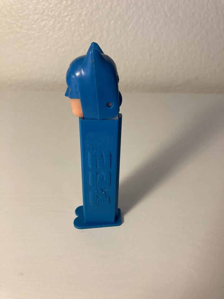 Vintage 1985 BATMAN Pez Dispenser DC COMICS Light Blue Rare | eBay